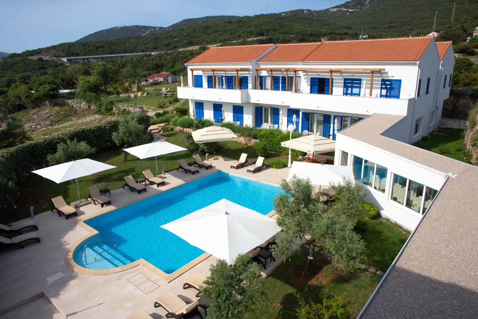 Hotel Manora Lošinj - a family hotel in the village Nerezine